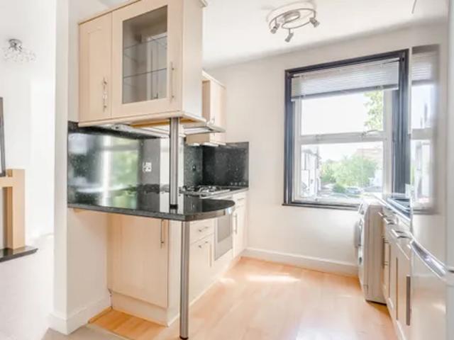 34 Cavendish Road, London, KT3 6HD, United Kingdom | 2 bed apartment for rent #166535723 | Rentberry