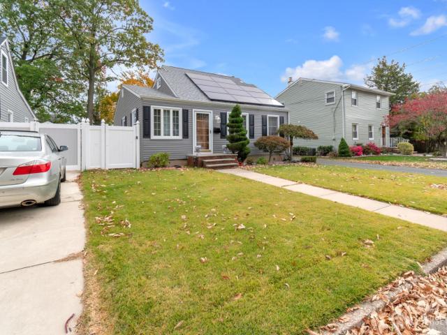 34 Chase Ave, Avenel, NJ 07001 | MLS #2606 R | Compass