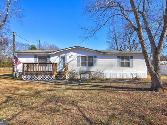34 Combs St, Locust Grove, GA 30248
