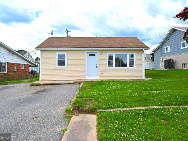 34 Compass Rd E, Middle River, MD 21220 | MLS #MDBC2162
