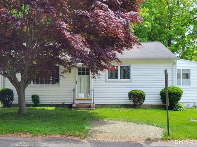 34 Corsino Ave, Old Lyme, CT 06371