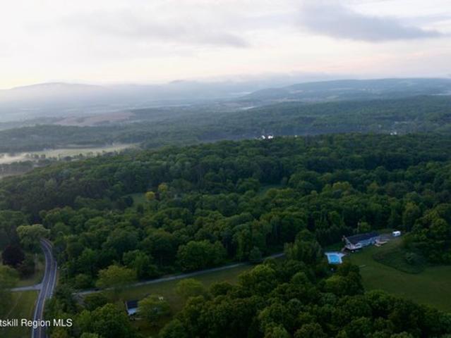34 County Route 27, Copake, NY 12516