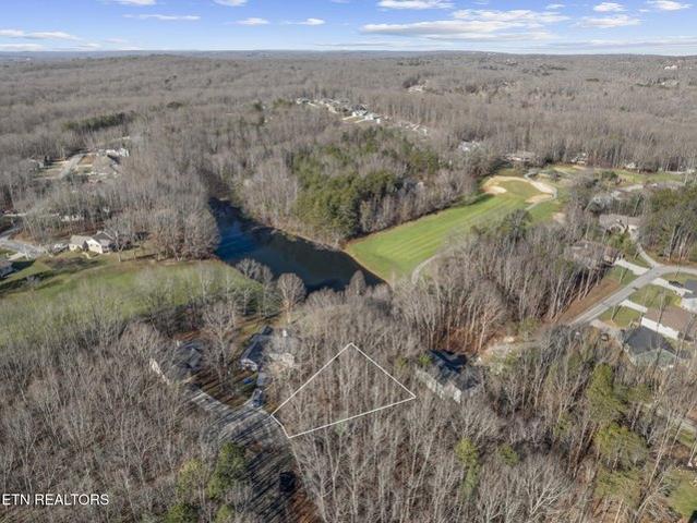 34 Clinebrook Dr, Crossville, TN 38558