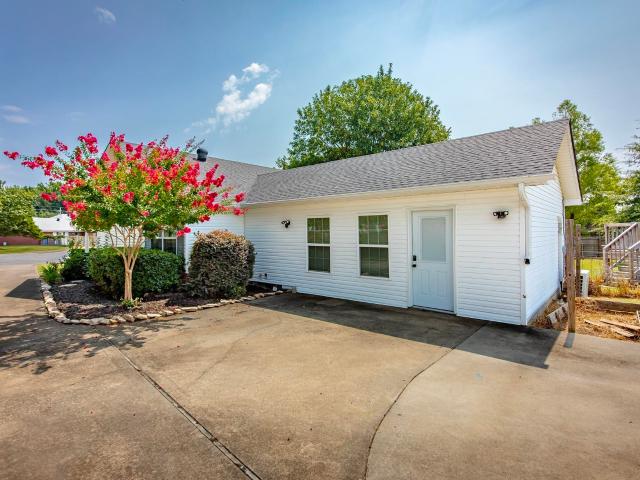 34 Crosswind Cove