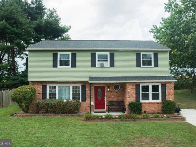 34 Craig Rd, Bear, DE 19701