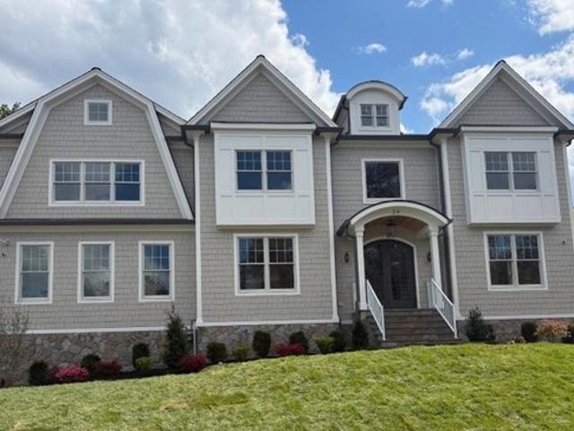 34 Crestview Ave, Madison, NJ 07940