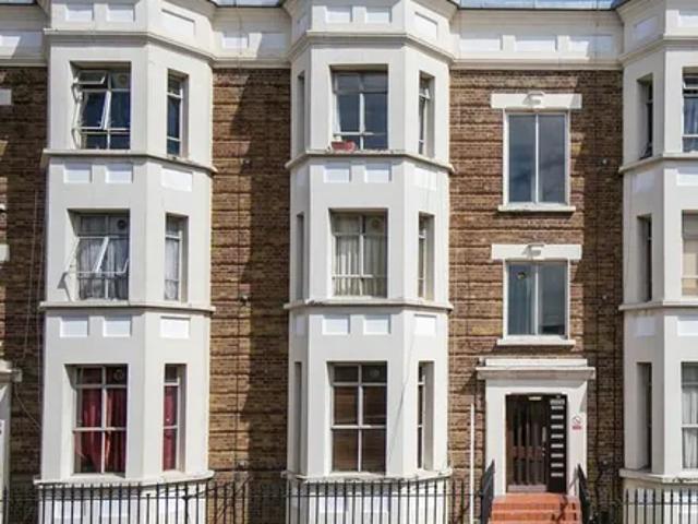 34 Curwen Road, London, W12 9AE, United Kingdom | 1 bed apartment for rent #137644620 | Rentberry