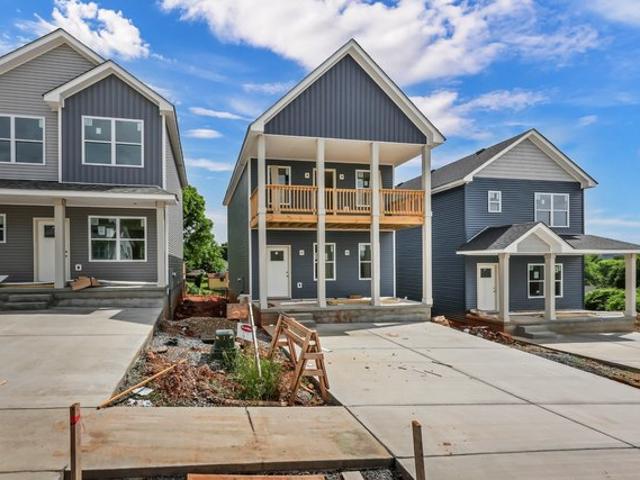 34 Dixon Dr, Clarksville, TN 37040