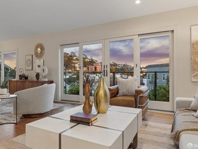 34 Dorantes Ave, San Francisco, CA 94116