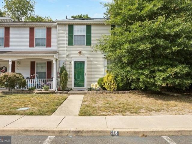 34 Dorchester Cir, Marlton, NJ 08053