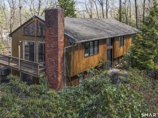 34 Dorethy Rd, Redding, CT 06896
