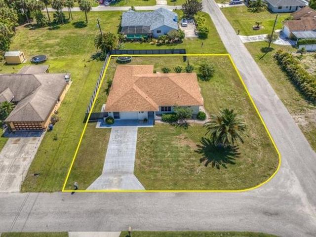 34 Duval Ave, Lehigh Acres, FL 33936