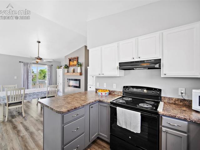 34 E Bonanza Drive