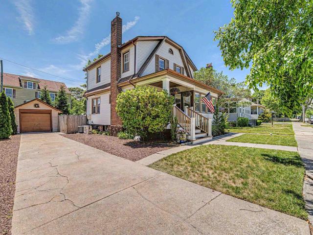 34 E Dawes Ave