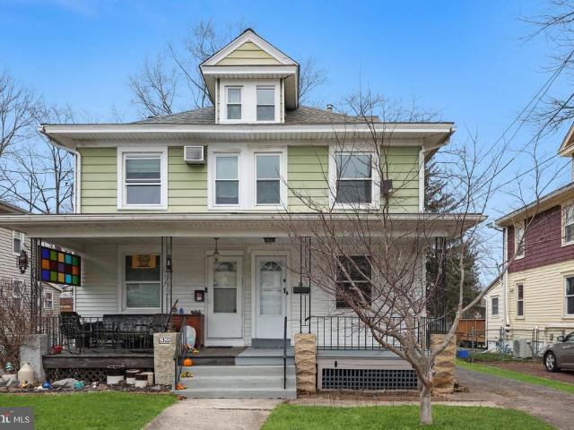 34 E Hendrickson Avenue