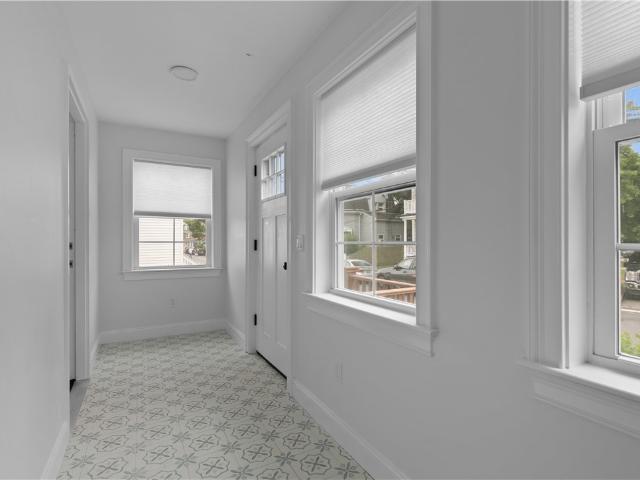 34 East Bowery Street