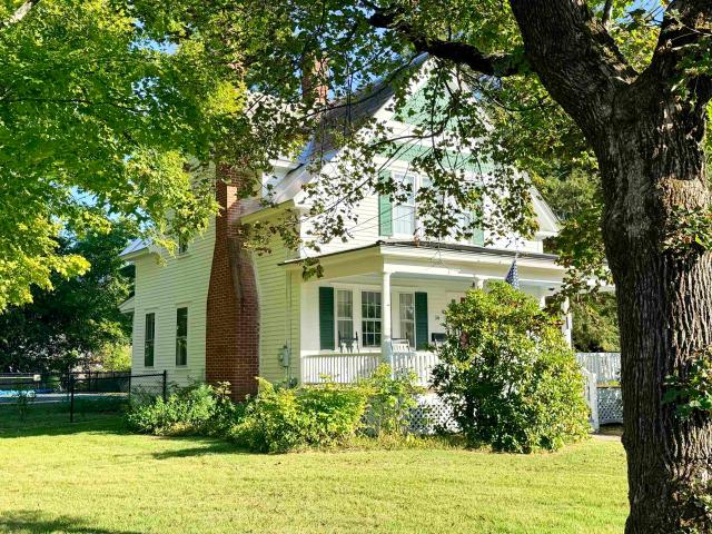 34 Edgewood Avenue