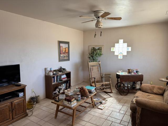 34 El Centro Drive