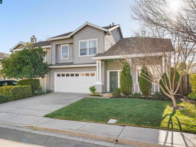 34 Elmwood Dr