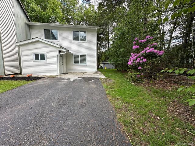 34 Elizabeth Way