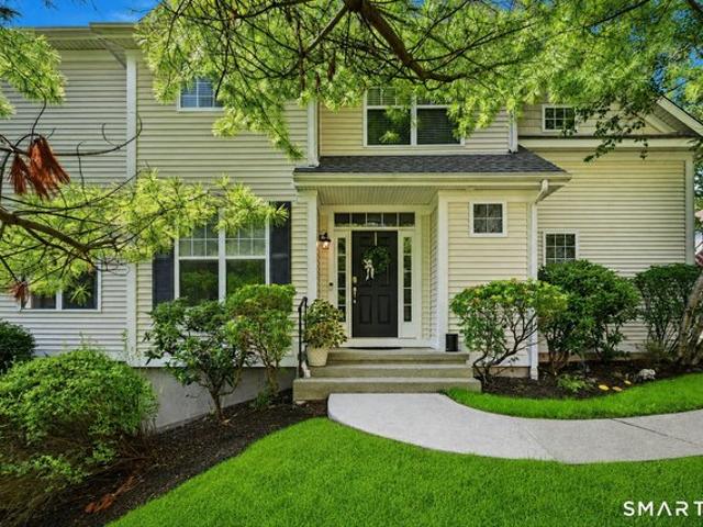 34 Faith Ln Unit 34, Danbury, CT 06810