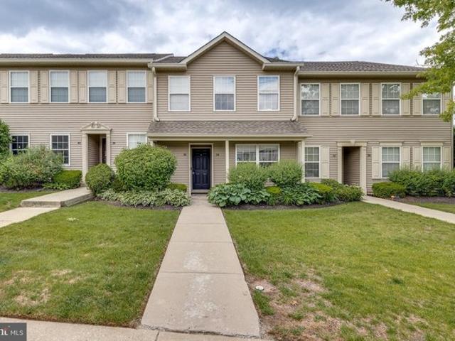34 Foxglove Dr, Delran, NJ 08075