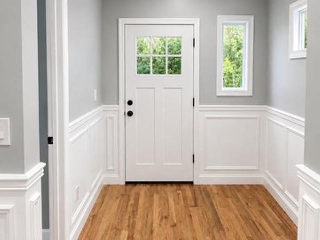 34 Frazier St, Hempstead, NY 11550