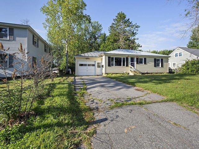 34 Franklin St, Waterville, ME 04901