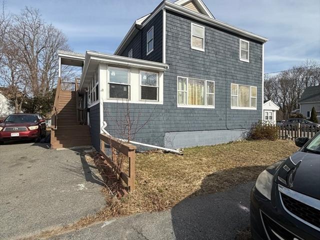 34 Garfield St, Unit 2, Taunton, MA 02780 | MLS #73477