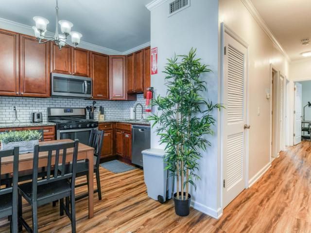 34 Gray St # 2