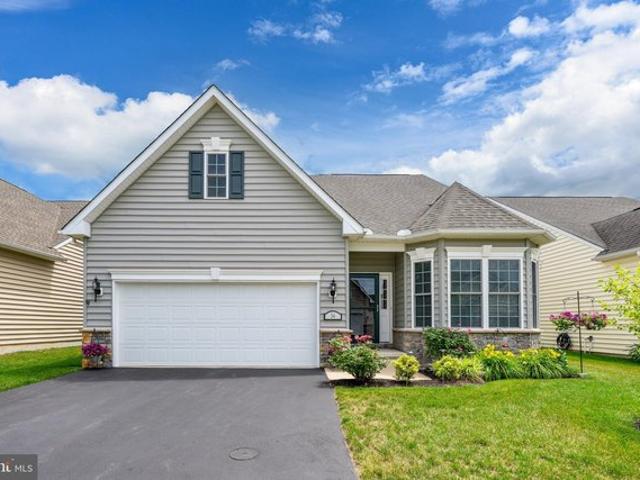 34 Hengst Farm Ln, Smyrna, DE 19977