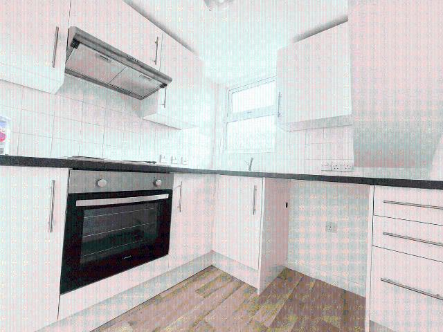 34 High Street ME7, 1 bed flat to rent, £875 pcm | PrimeLocation
