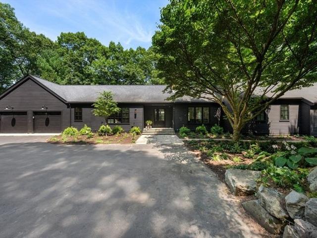 34 Hilltop Rd, Weston, MA 02493