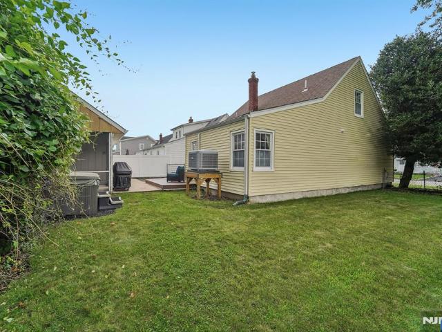 34 Hopson Avenue