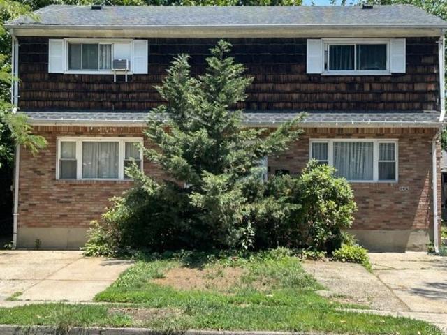34 Inwood Rd, Port Washington, NY 11050