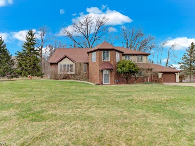 34 Iroquois Trail