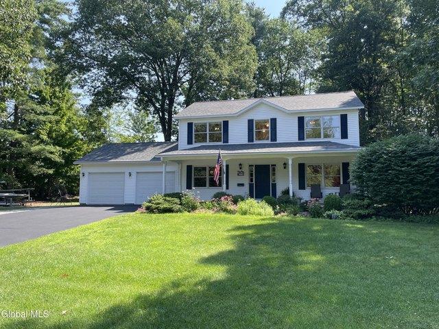 34 Iris Ave, South Glens Falls, NY 12803