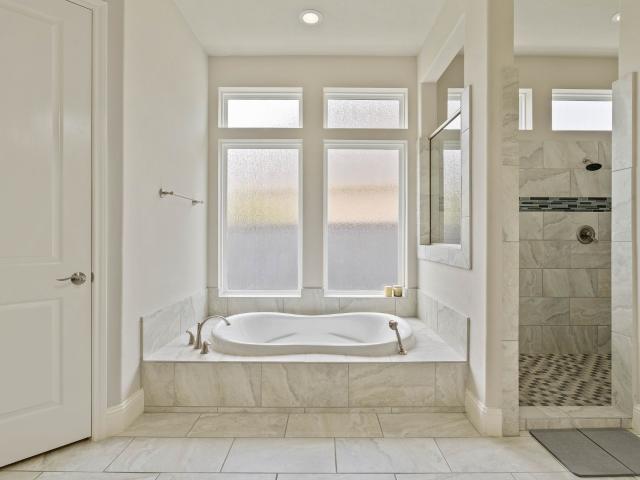 34 Jaden Oaks Pl, Tomball, TX 77375 | MLS #3069