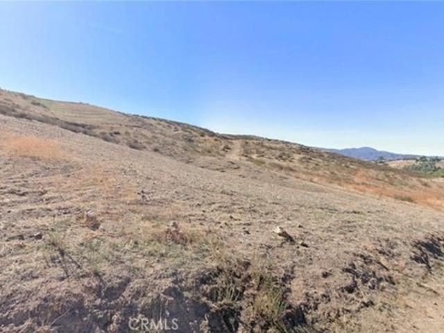 34 Kee, Lake Elsinore, CA 92530