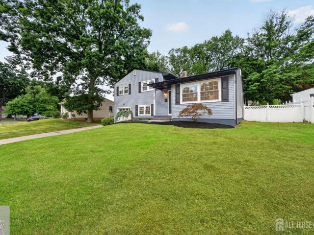 34 Larchmont Road