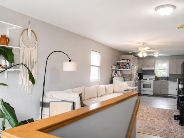 34 Lenox Avenue 2nd Fl