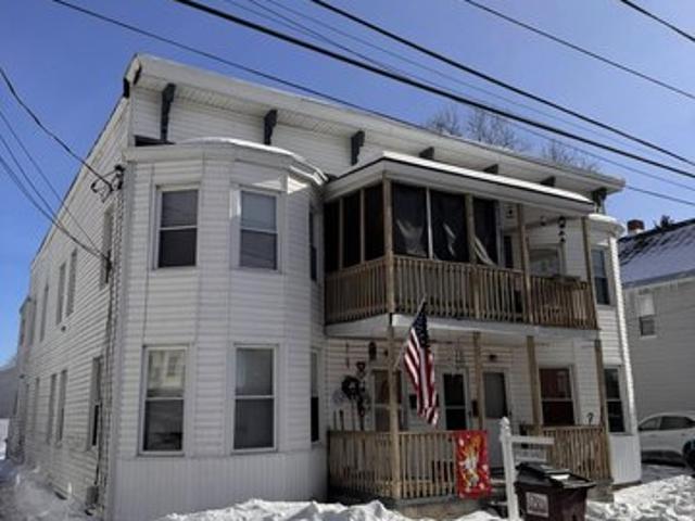 34 Leonard St, Mechanicville, NY 12118