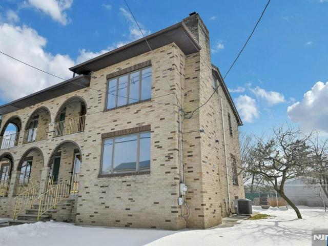 34 Locust Street