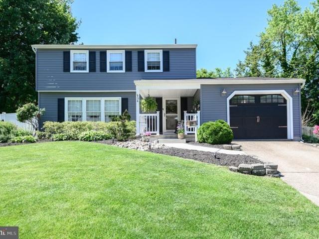 34 Madison Dr, Clementon, NJ 08021