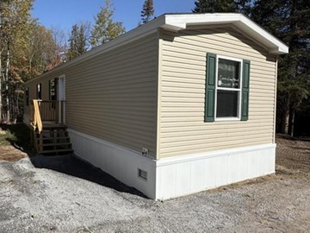 34 Maple St, Bloomingdale, NY 12913