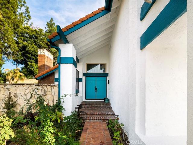 34 Mesa Ridge Drive