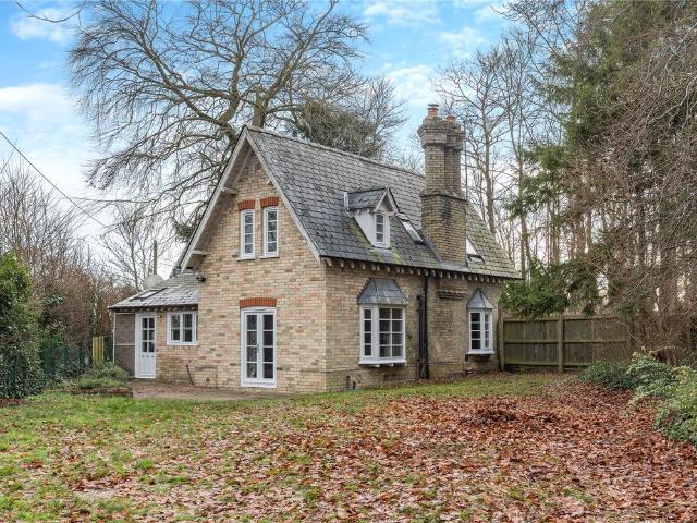 34 Middle Street, Thriplow, Royston SG8, 3 bed detached house to rent, £1,950 pcm | PrimeLocation