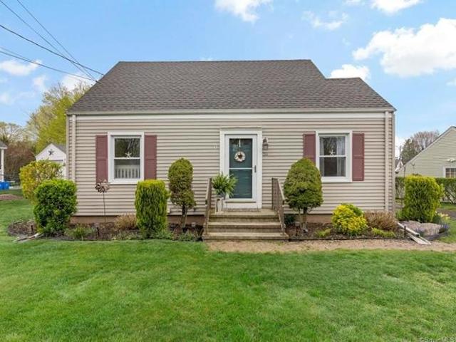 34 Mill Creek Rd, Branford, CT 06405