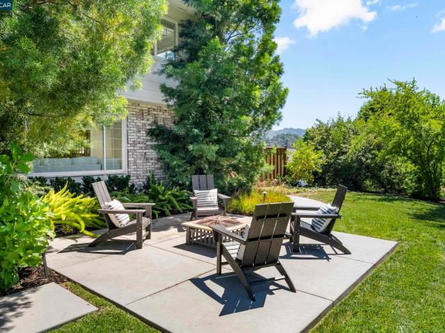 34 Mott Dr