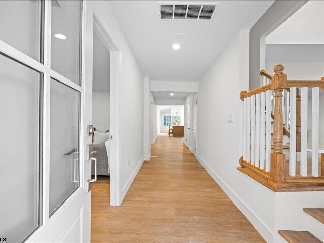 34 N Mount Airy Ave